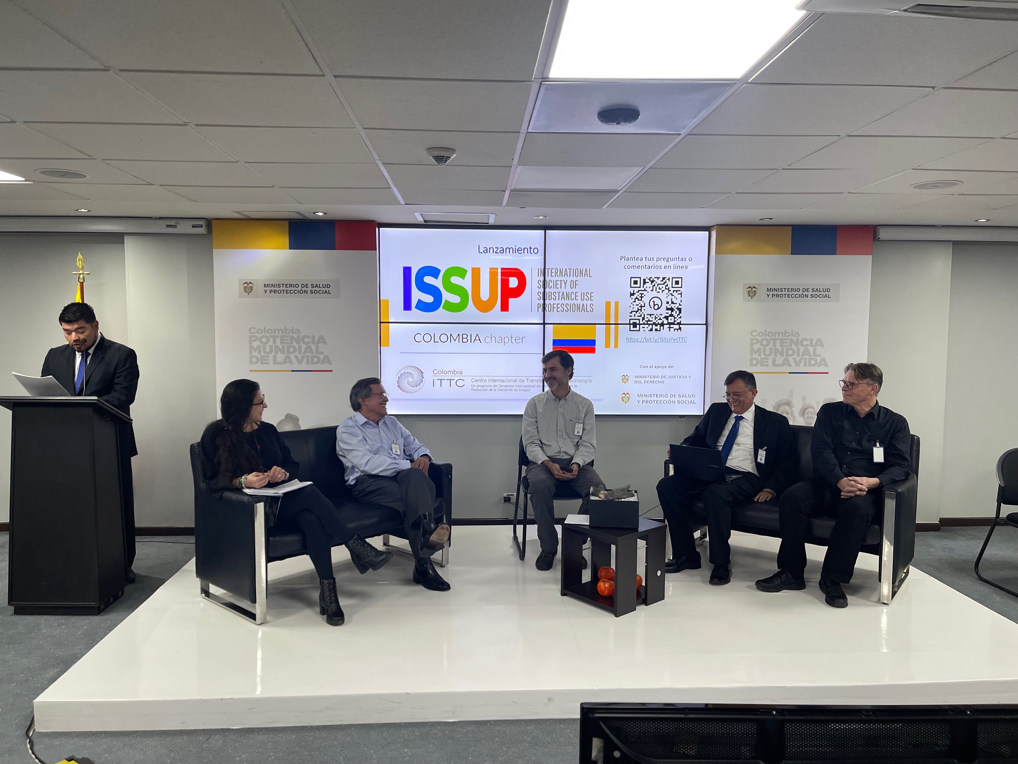 Lanzamiento de ISSUP y ITTC en Colombia | International Society of ...